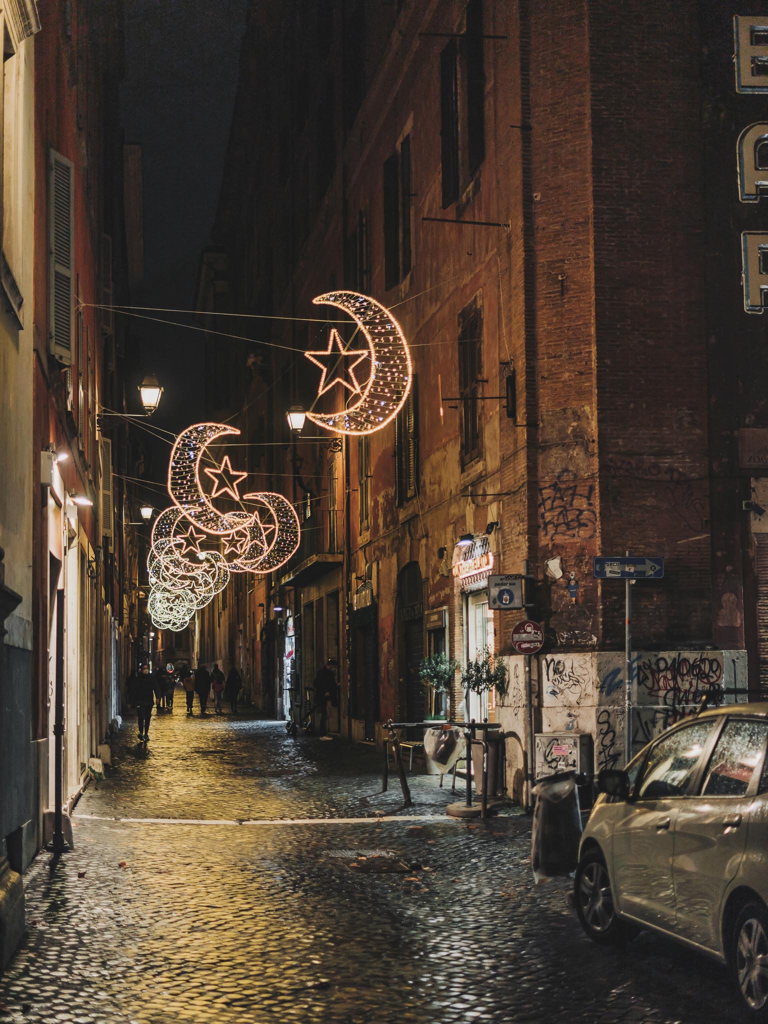 A Glass Of Vin Brulè For The Winter In Rome | Gustobeats